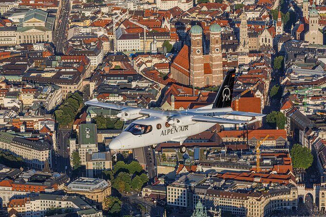 Sightseeing flight Zugspitze Neuschwanstein Castle Alps Munich Augsburg - Highlight: The Bavarian Alps and Alpine Lakes