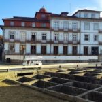 Sightseeing Tours by Electric Tuk-Tuk in Guimarães - Key Points