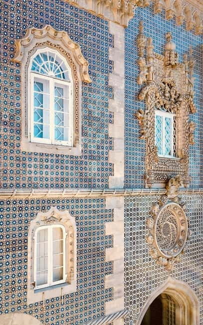 Sintra & Cascais: Palace and Castle Private Tour with Guide - The Seaside Charm of Cascais