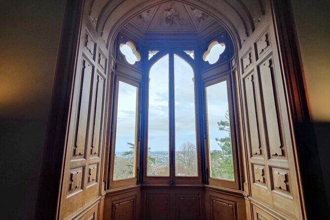 Sintra's Mystical Palaces: Private Walking Tour - The Guide and the Experience