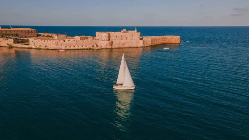 Siracusa: Aperitivo in Barca a vela - The Itinerary in Detail