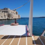 Siracusa: Ortigia and Plemmirio Boat Tour with Drinks - Drinks and Relaxation