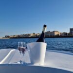 Siracusa: Ortigia & Sea Caves Boat Tour with Sunset Apertif - Logistics and Accessibility