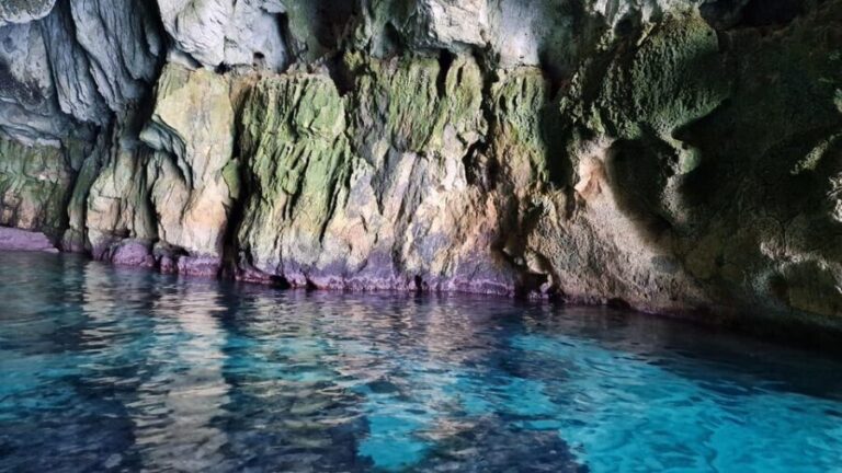 Siracusa:Ortigia & Sea Caves 1-hour boat tour with swim stop - Exploring Ortigia & Its Coastal Caves