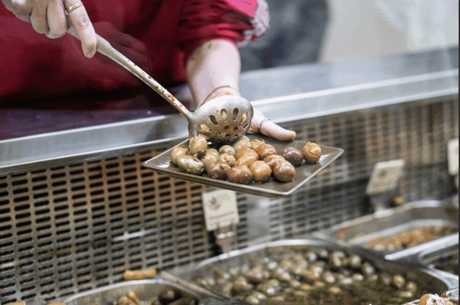 Sizzle & Savor: Seville's Tapa Expedition - What Past Participants Say