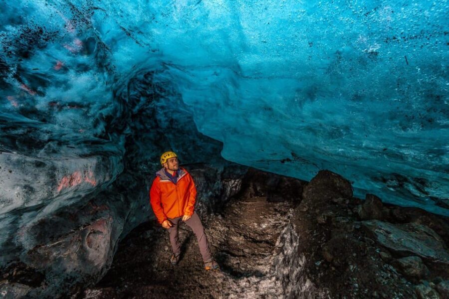Skaftafell: Blue Ice Cave & Glacier Hike on Vatnajökull - A Deep Dive into the Experience