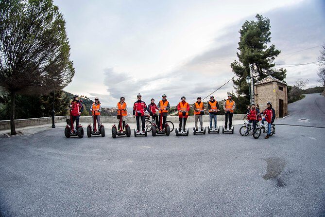 Skip-the-Line Alhambra with Albaicin, Sacromonte by Segway/Bike - The Neighborhoods: Albaicin and Sacromonte by Segway or Electric Bike