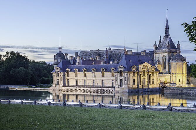 Skip-the-line Château de Chantilly Trip by Car from Paris - The Château de Chantilly: A Gem of French Architecture