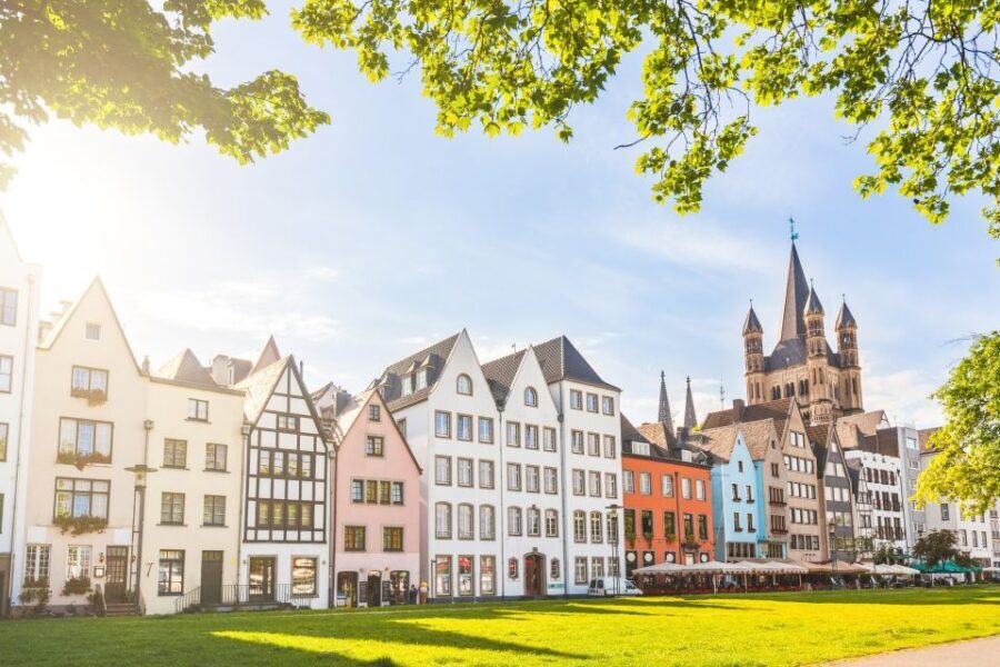 Skip-the-Line Chocolate Museum & Old Town Guided Tour - Who Will Love This Tour?