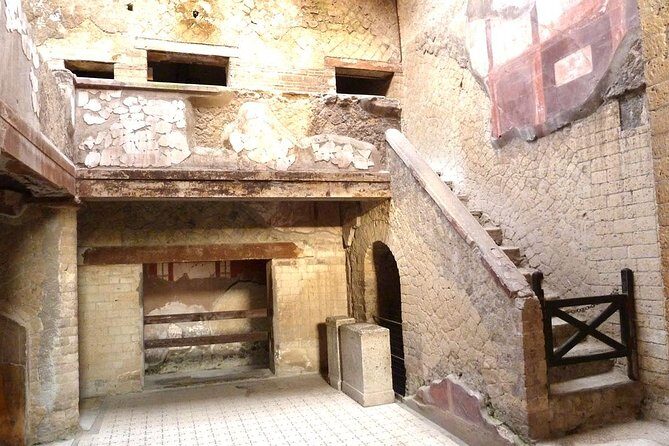 Skip the Line Half Day Private Tour of Herculaneum Highlights with Local Guide - What You Can Expect from the Experience
