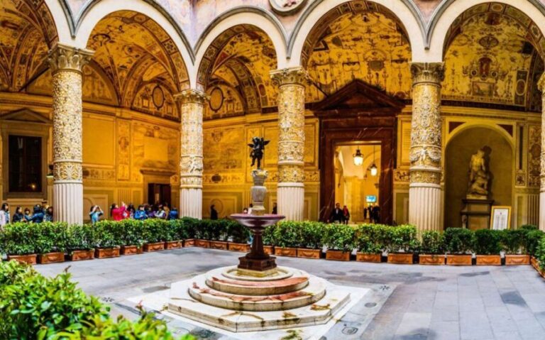 Skip-the-line Palazzo Vecchio and Old Town Private Tour - The Sum Up