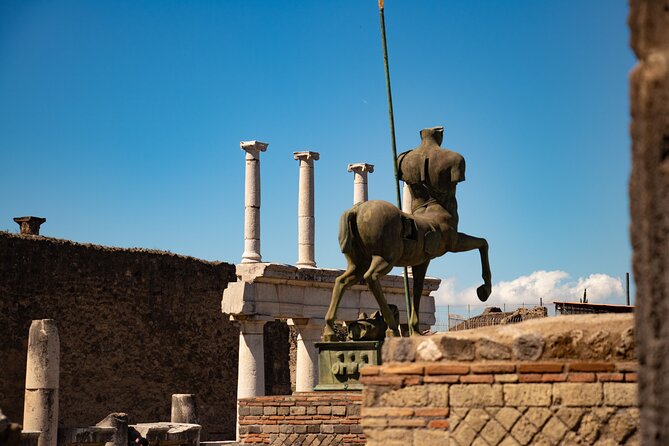 Skip the line Pompeii guided tour from Sorrento - Exploring the Pompeii Guided Tour from Sorrento: A Practical River of Roman History
