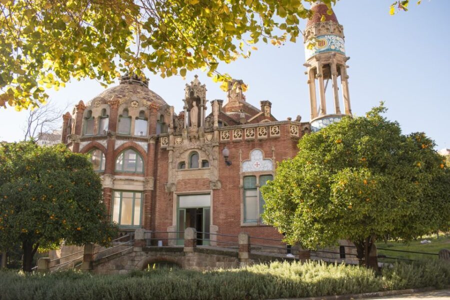 Skip-the-line Recinte Modernista de Sant Pau Private Tour - Extended Options: More Than Just Sant Pau