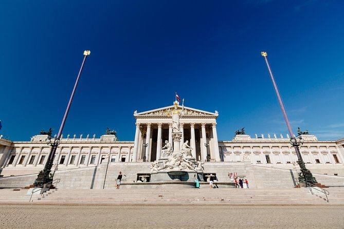 Skip-the-Line Schonbrunn Palace Guided Tour and Vienna Historical City Tour - Exploring the Itinerary: What You Can Expect