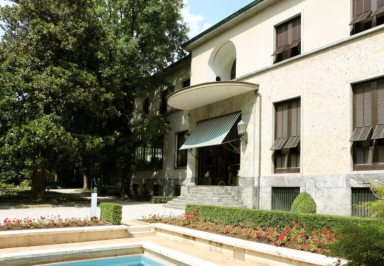 Skip-the-line Villa Necchi Campiglio and Milan Downtown Tour - The Highlights of Villa Necchi Campiglio