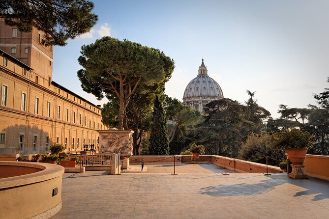 Small Group Tour Vatican Museums and Sistine Chapel - The Sistine Chapel: Michelangelo’s Masterpiece