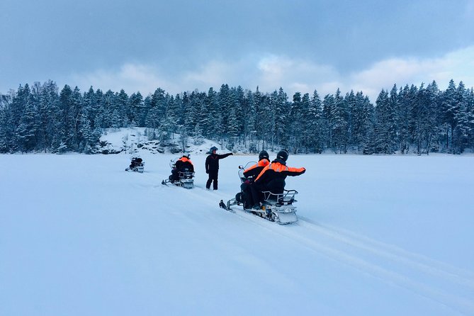 Snowmobile Safari in Helsinki Archipelago with Lunch - Key Points