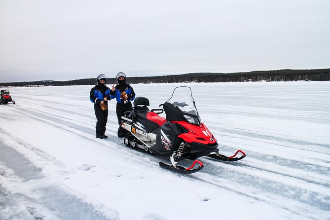 Snowmobile Safari in the Nature - Morning start - Introduction: Is a Snowmobile Safari in Rovaniemi a Worthwhile Adventure?