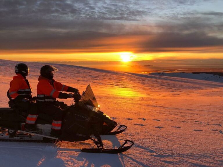 Snowmobiling on Eyjafjallajökull - The Itinerary: From Base to Snow