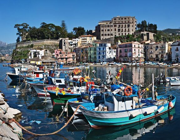 Sorrento grand tour off the beaten track with breathtaking landscapes - Key Points