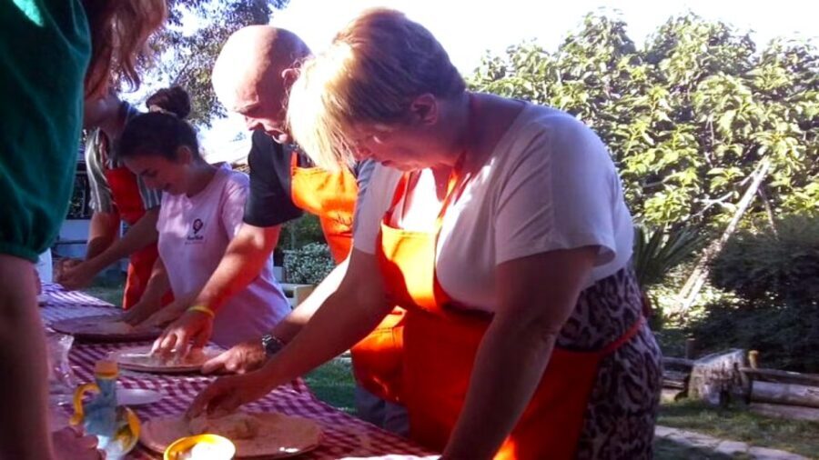 Sorrento: Pizza Making w/ Wine, Limoncello, & Transfer - The Experience: What to Expect