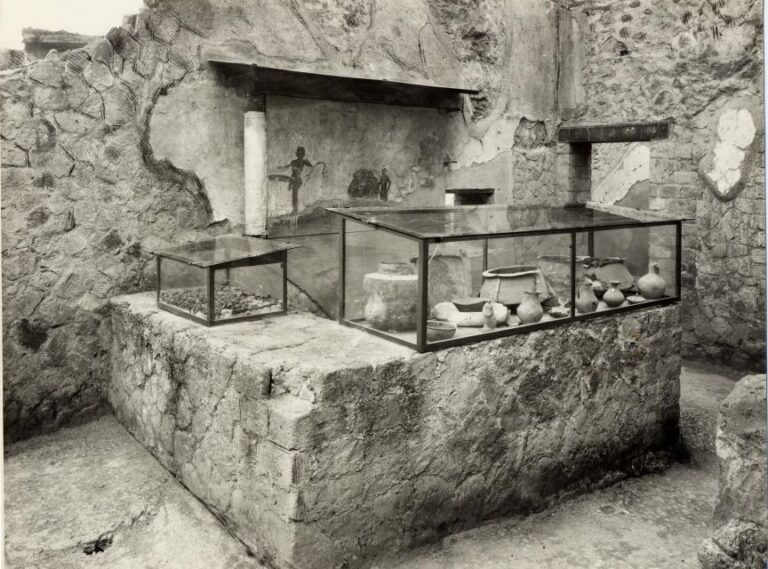 Sorrento: Skip-the-Line Pompeii Express Tour by Train - Whats Included, Whats Not