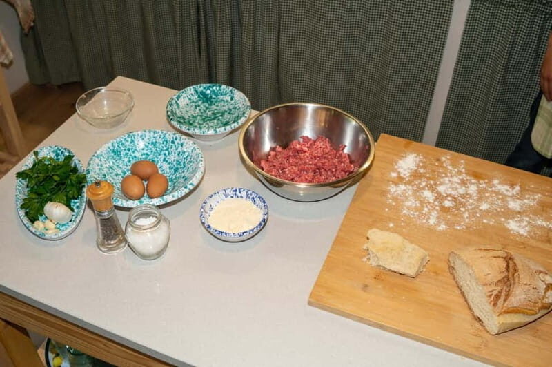 Sorrento's Tasty Garden: Cooking Class with Meat Menu - What’s Included and What to Expect