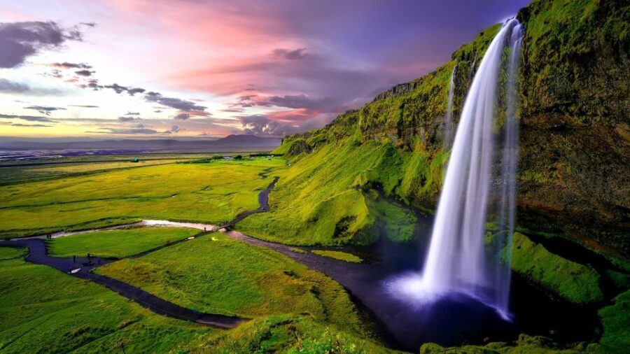 South Coast of Iceland. Black beach, glaier, waterfalls... - The Practical Side: What to Expect