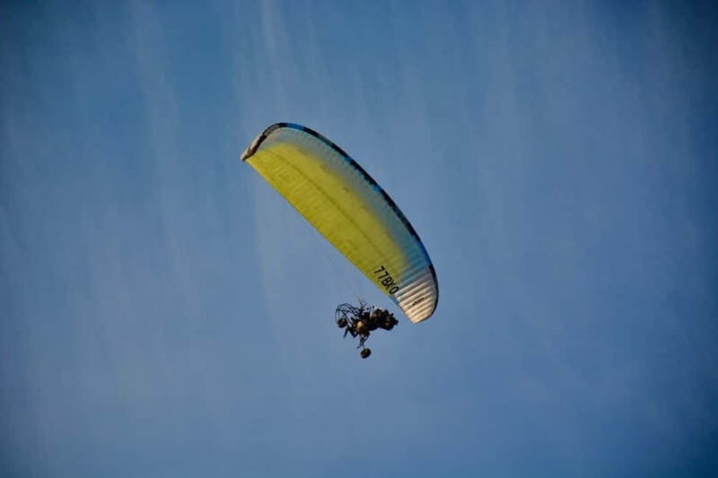 South of Paris: Paramotor Discovery Flight - An In-Depth Look at the Paramotor Discovery Flight
