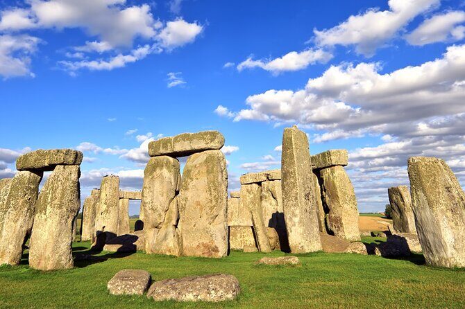Southampton Pre Cruise From London Via Stonehenge - Transportation and Comfort
