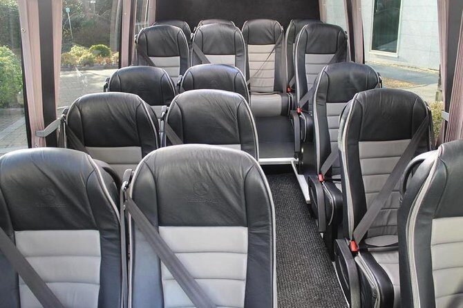 Southampton Private Minibus Transfer to Gatwick Airport or Hotel - The Vehicle and Comfort Level