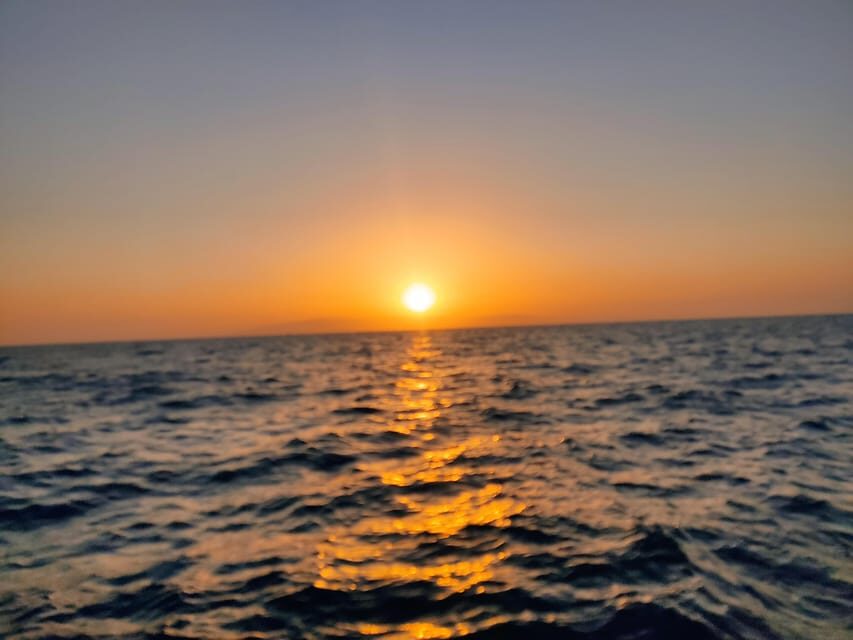 Spectacular Sunset Cruise in Tenerife: A Magical Experience - Itinerary Breakdown