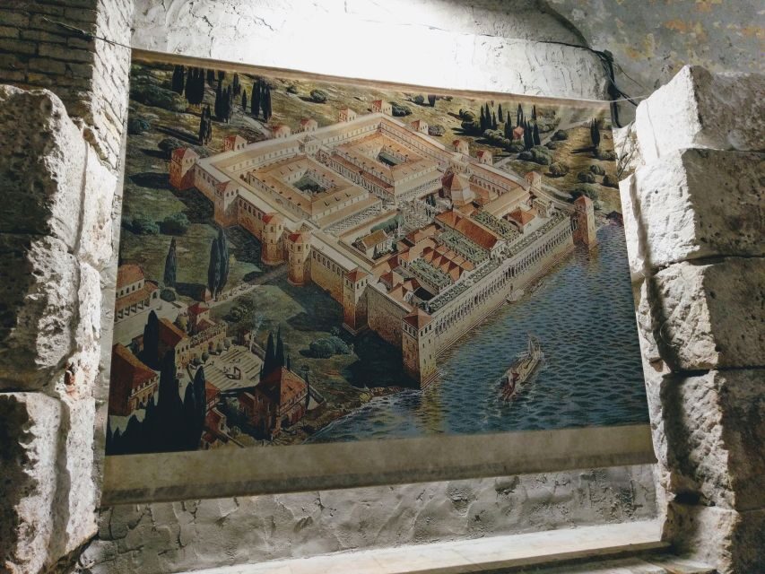 Split: city center private walking tour 2 h - The Experience in Practice