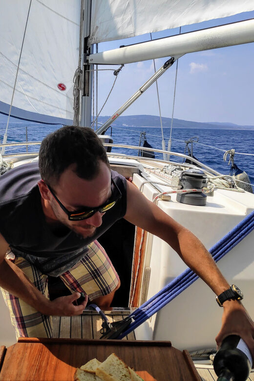 Split: Full Day Sailing Tour to olta Island and Bra Island - Exploring Olta: Stomorska and Its Charm