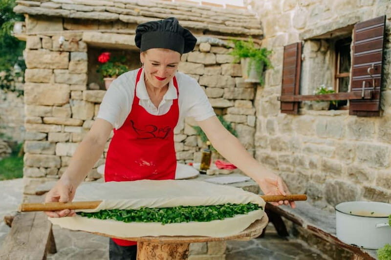 Split: Soparnik Private Cooking Class with Klapa Singing - Why This Tour Works