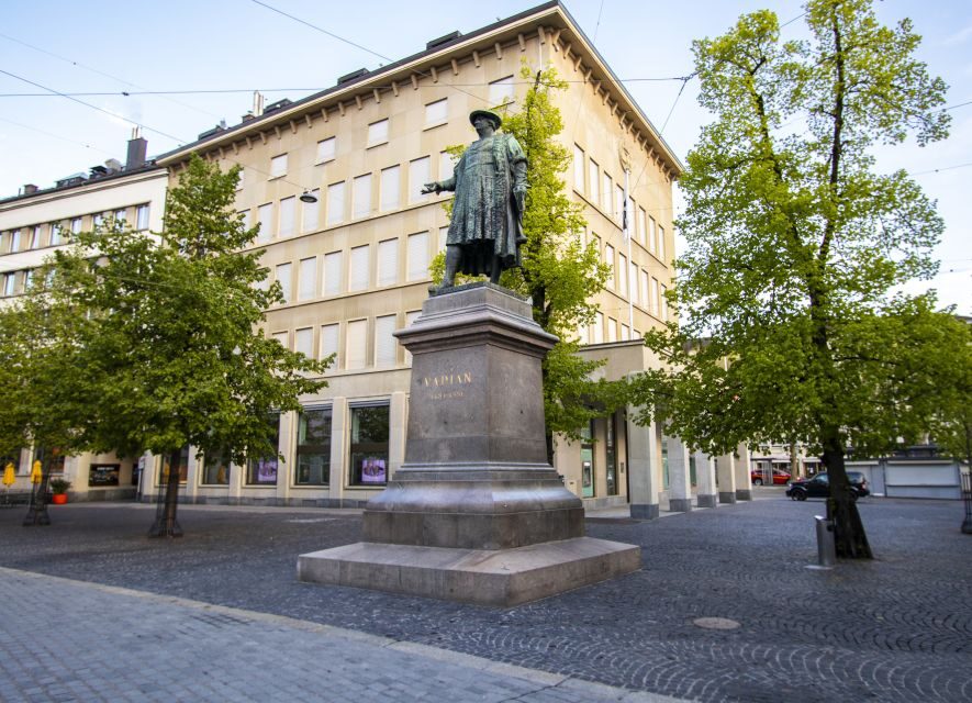 St. Gallen: Capture the most Photogenic Spots with a Local - A Detailed Look at the Tour Experience