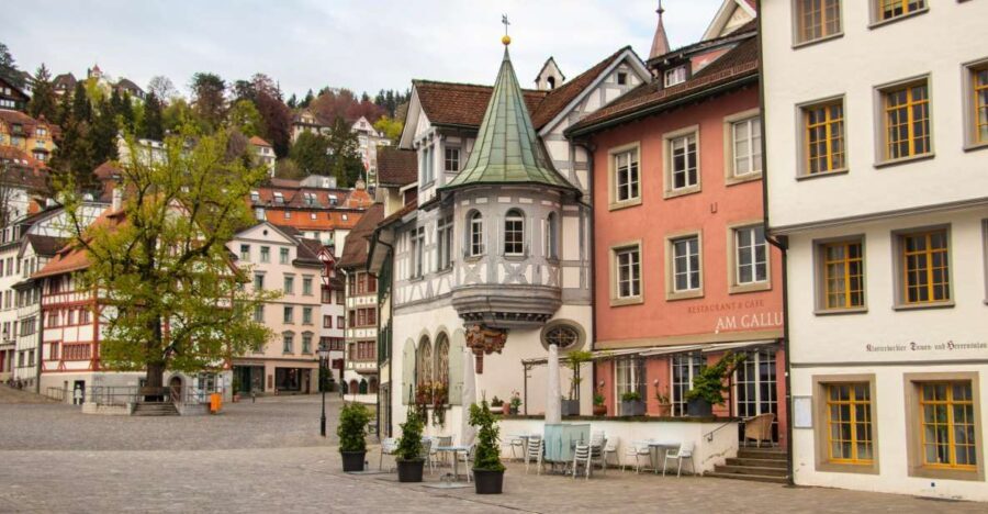 St. Gallen: Express Walk with a Local in 60 minutes - What Makes This Tour Stand Out?