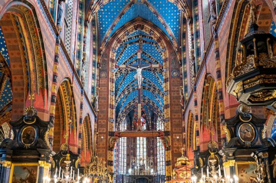 St. Mary's Basilica and more - a short walk with a guide - The Value of a Guided Walk