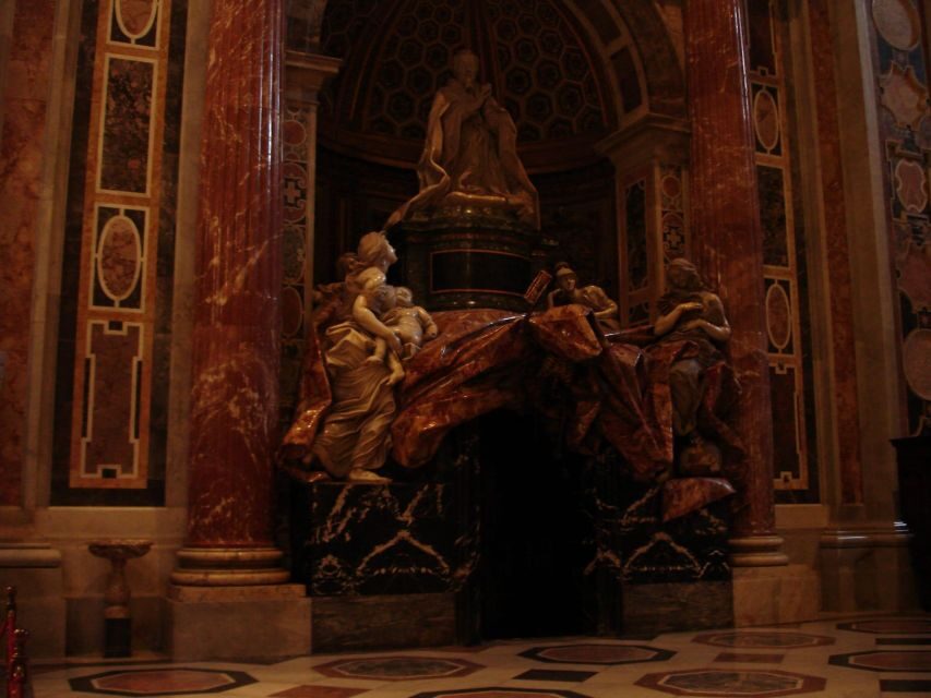 St Peter's Basilica tour with Dome and Crypts - The Pope Crypts: A Deep Dive into Sacred Resting Places