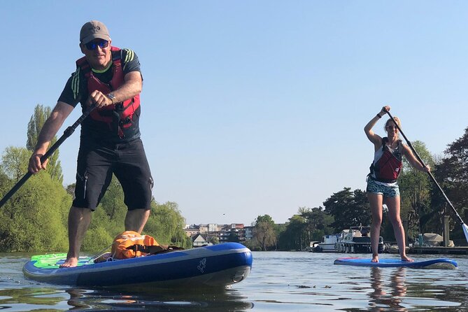 Stand up Paddleboarding on the beautiful Thames at Richmond - Exploring the Thames: Stand-up Paddleboarding at Richmond