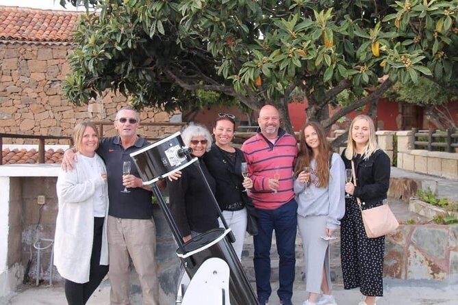 Stargazing Experience with Dinner & Drinks - Who Should Consider This Experience?