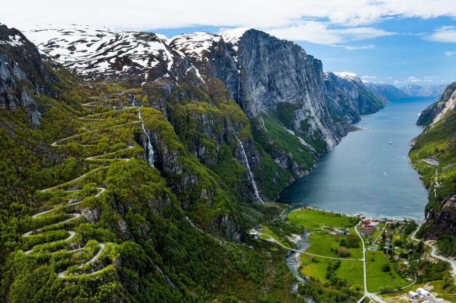 Stavanger: Kjerag and Lysebotn Guided Tour - The Practicalities and Value