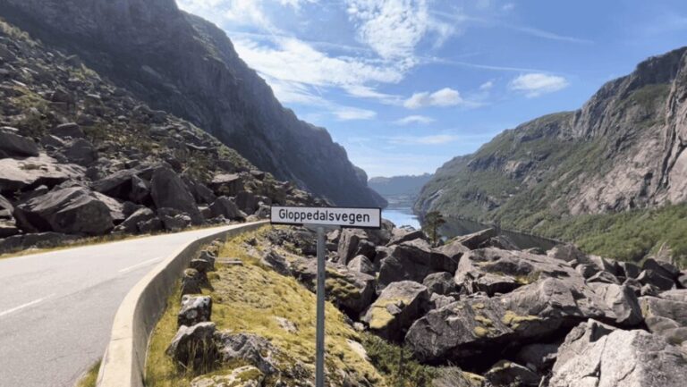 Stavanger: Månafossen Waterfall Hike with Traditional Meal - Final Thoughts