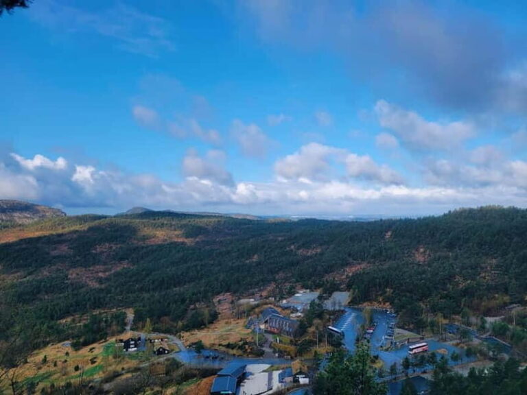 Stavanger: Prekestolen Tour with Guide and Pickup - The Descent and Return Journey