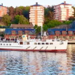 Stockholm: Archipelago Vaxholm & Kastellet Guided Boar Tour - Key Points