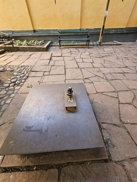 Stockholm: Secrets of Gamla Stan Guided Tour w/ Fika Option - A Closer Look at the Itinerary