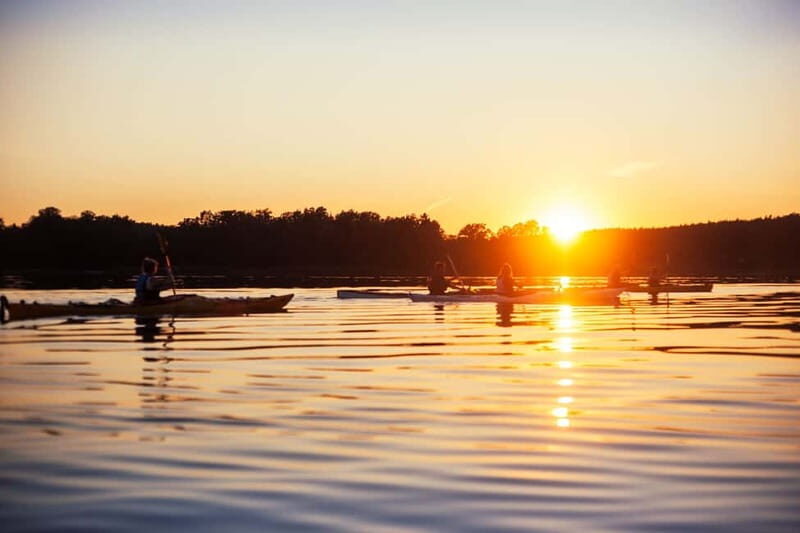 Stockholm: Sunset Archipelago Kayaking & Toast on the Water - What Makes This Tour Stand Out