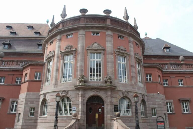 Strasbourg : Neustadt Architecture Walking Tour - A Well-Designed Itinerary