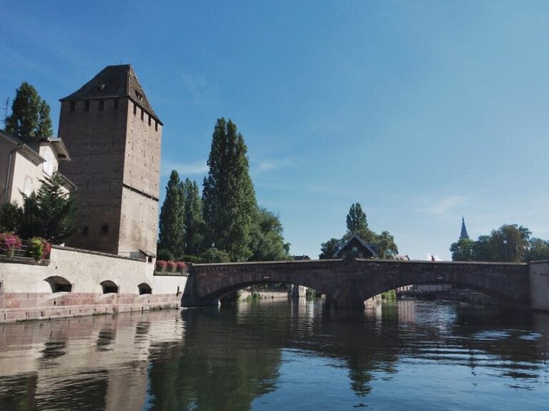 Strasbourg: Private City Sightseeing Boat Tour - Detailed Breakdown of the Tour