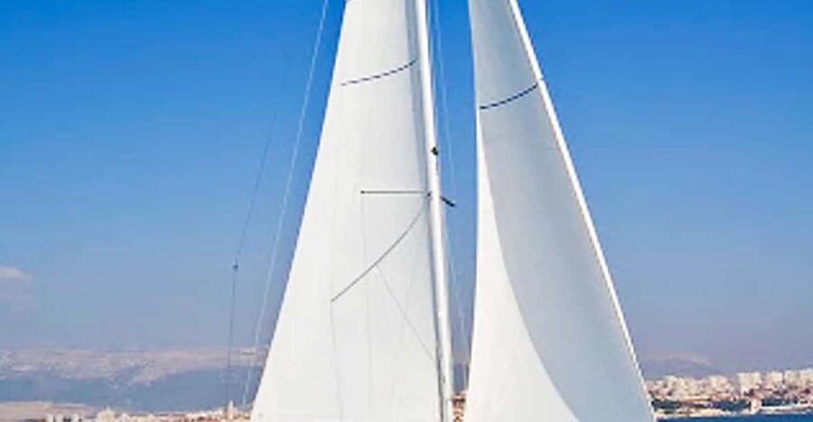 SUNSET - aperitif on a sailing boat - Why a Sunset Sail in Apulia Could Be Your Perfect Evening
